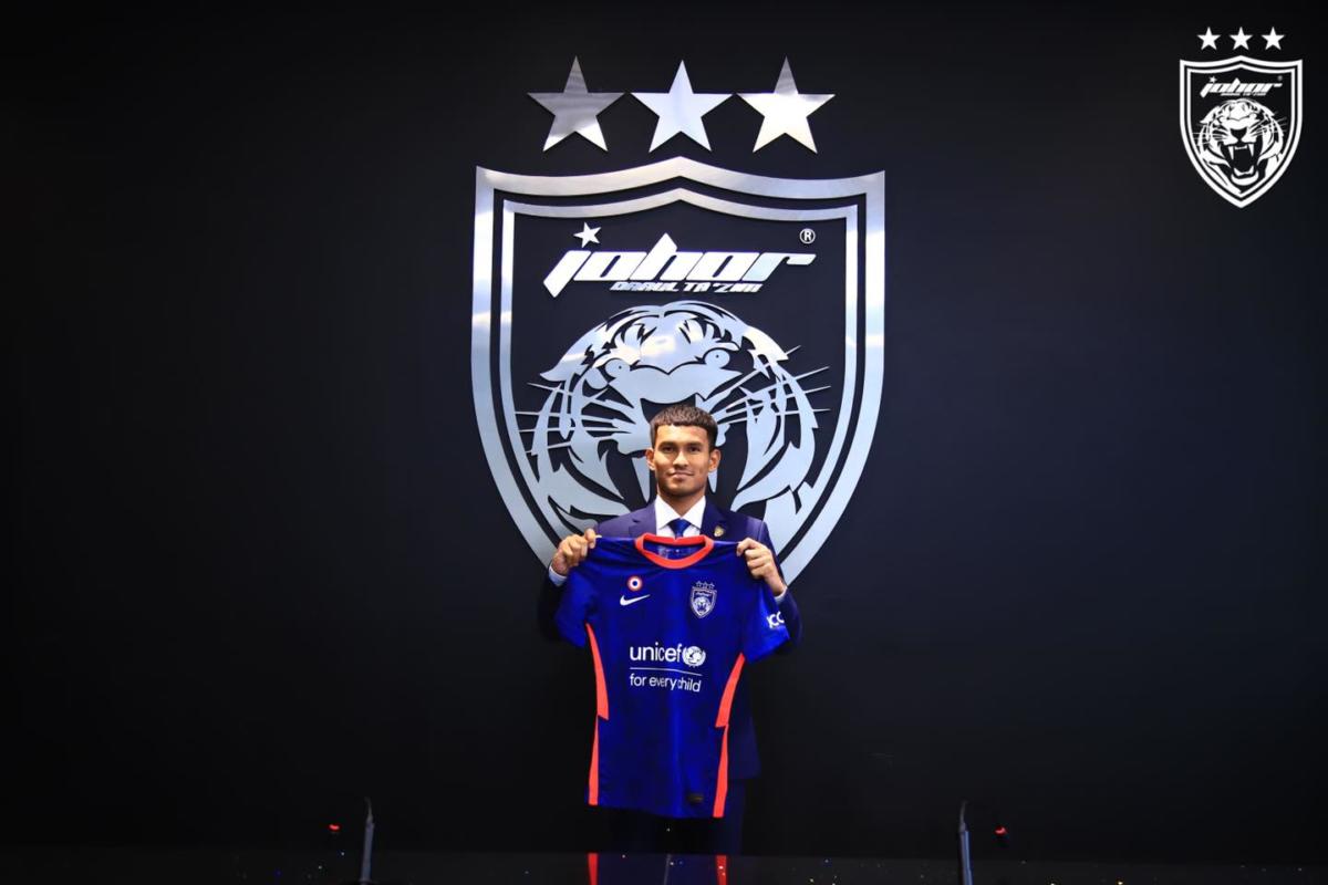 Gol ‘Hand of God’ Shukor Adan Jadi Bualan Netizen, Keputusan Pengadil ...