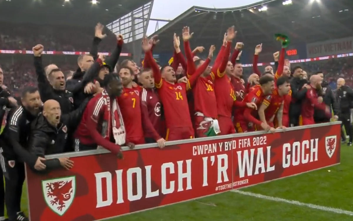 Wales Tamatkan Penantian Selama 64 Tahun Layak Ke Piala Dunia | Kool 101 Wales Tamatkan Penantian Selama 64 Tahun Layak Ke Piala Dunia | Kool 101