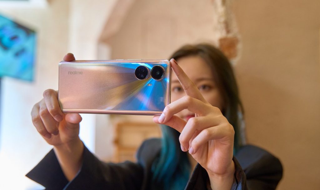 Siri realme 10 Pro 5G Tampilkan Ciri Premium Dengan Tawaran Harga Serendah RM1,299 | Kool 101