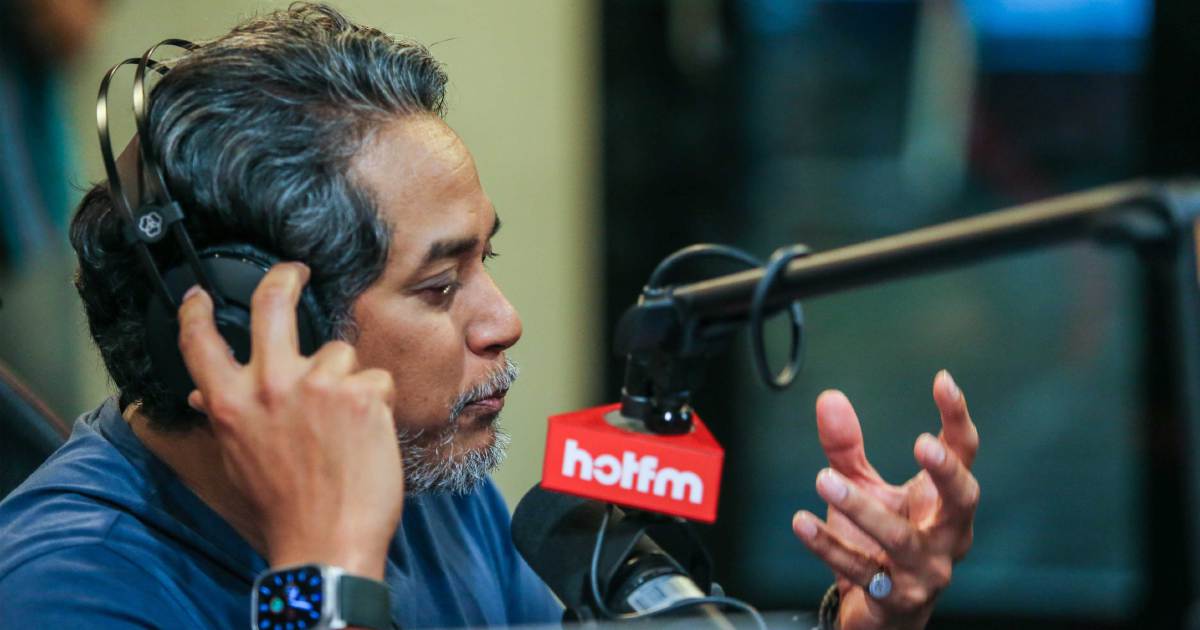 KJ di Hot FM setiap Isnin | Kool 101
