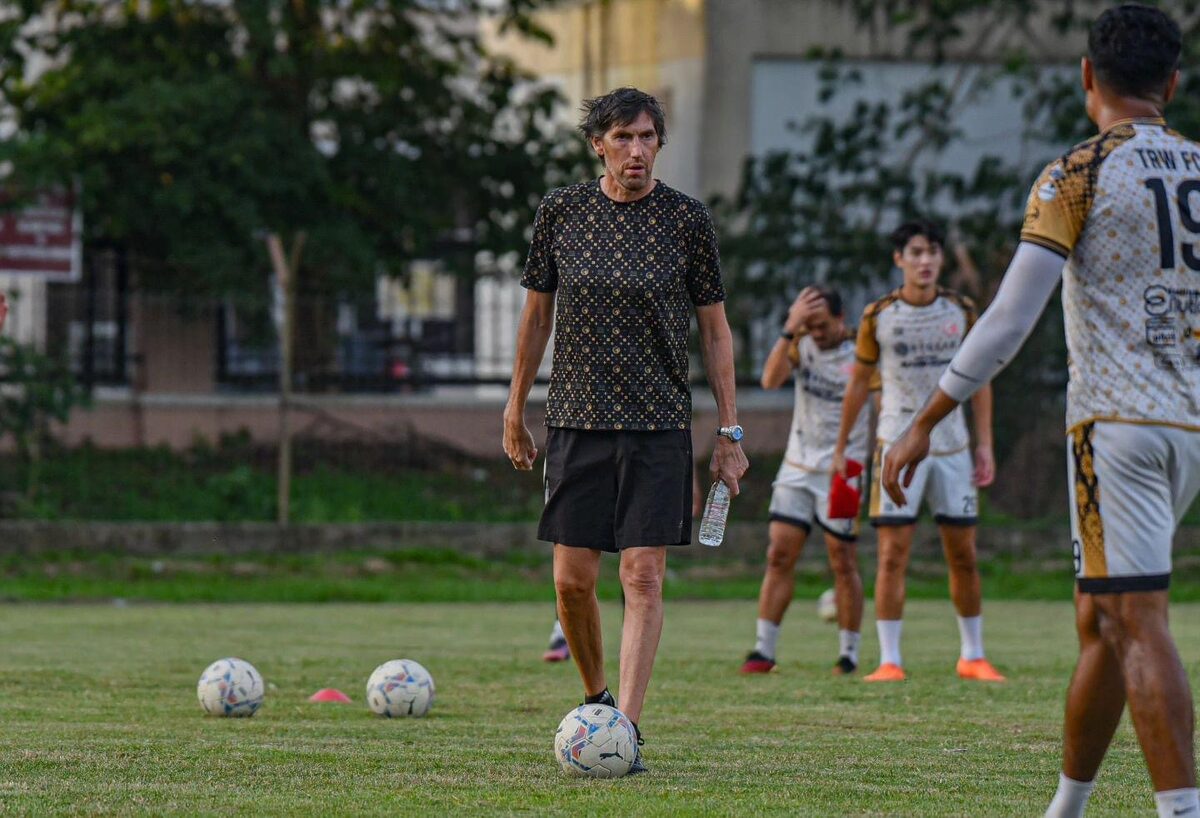 Nasib Frank Bernhardt Jadi Tanda Tanya | Kool 101