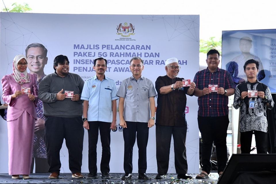 Pakej 5G Rahmah Tawarkan Pelan Data Dan Telefon Pintar Lebih Murah Buat ... Pakej 5G Rahmah Tawarkan Pelan Data Dan Telefon Pintar Lebih Murah Buat ...