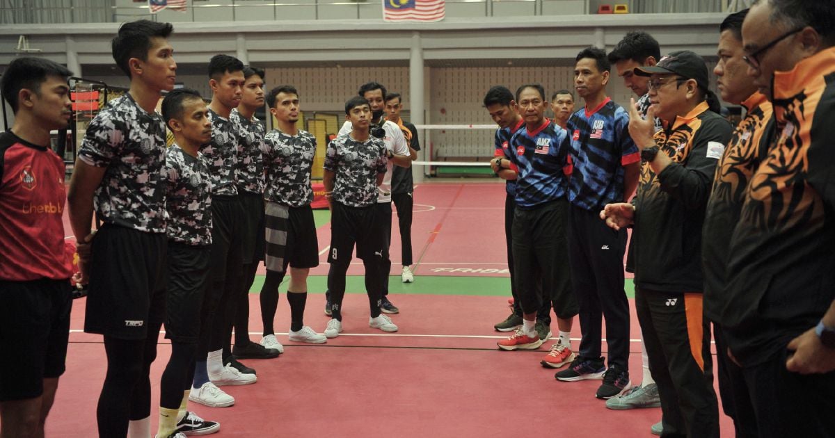 Skuad takraw nyaris kena libas | Kool 101
