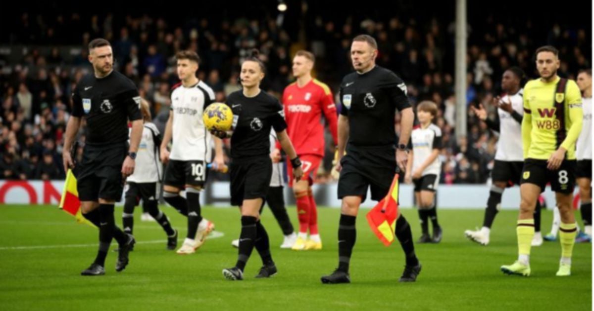 Welch wanita pertama adili aksi EPL | Kool 101