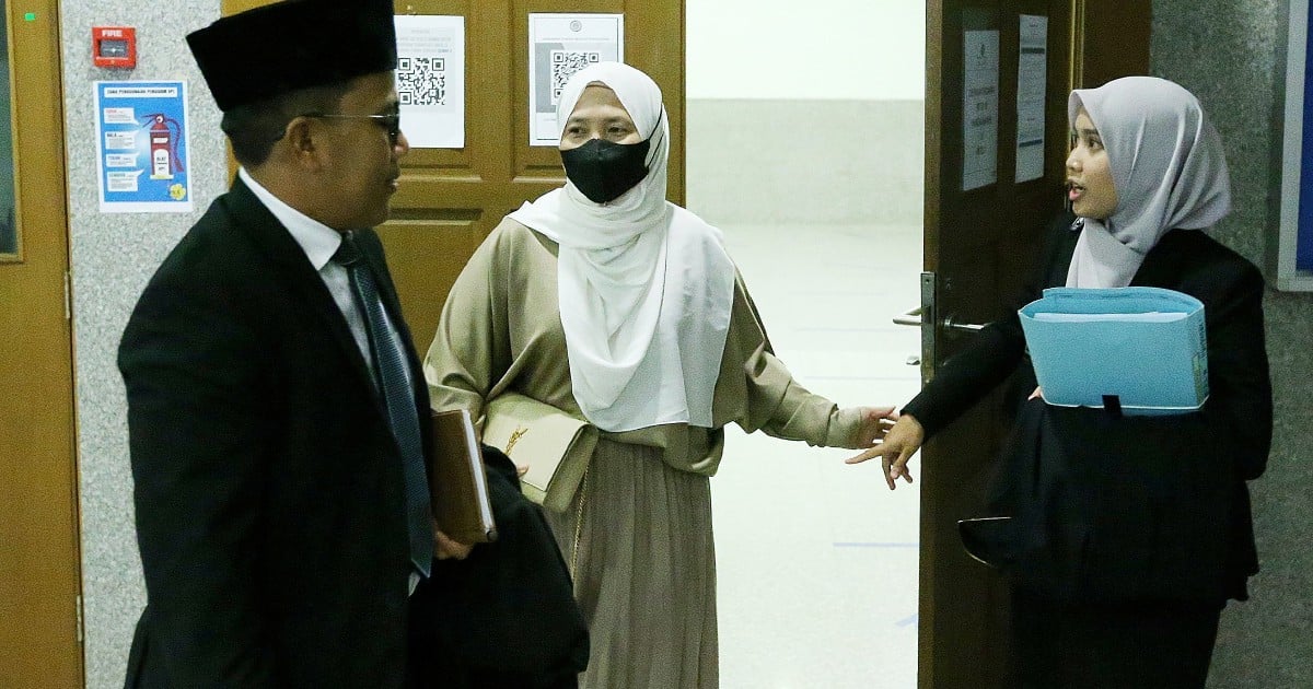 Usaha tuntut hak penjagaan kekal dua anak – peguam Adibah | Kool 101