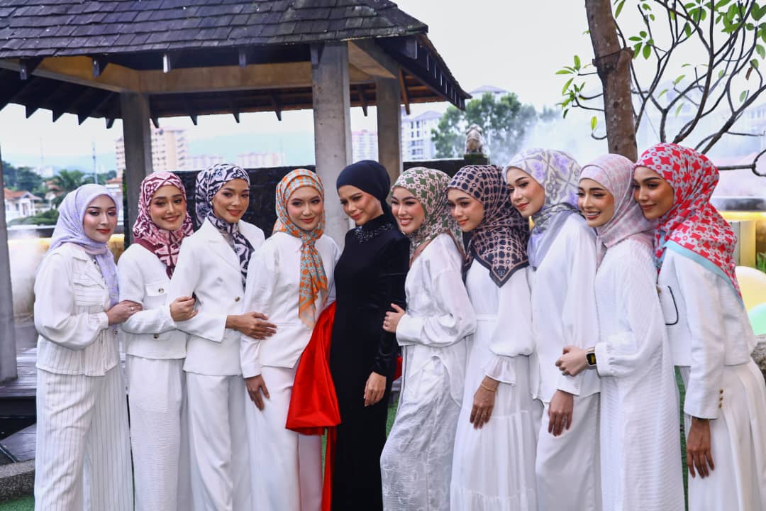 She Dazzle labur jutaan ringgit untuk stok jualan hari raya | Kool 101