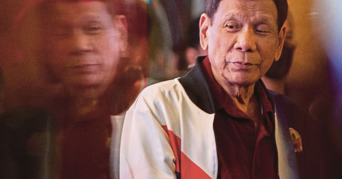 Duterte ditahan polis susulan waran tangkap ICC | Kool 101