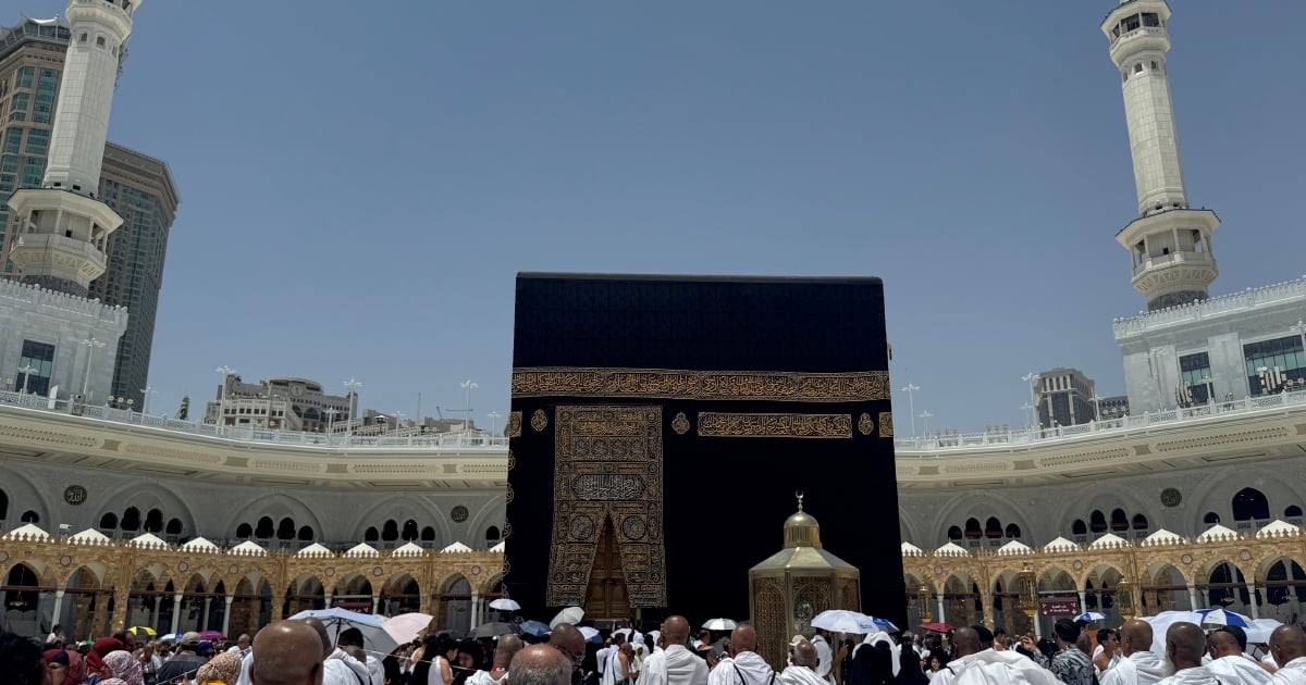 Hampir 891,000 jemaah luar negara tiba di Arab Saudi untuk tunai haji ...
